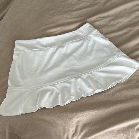 Tommy Bahama | Skirts | Tommy Bahama Ruffle Hem Mini Golf Tennis Skirt ...